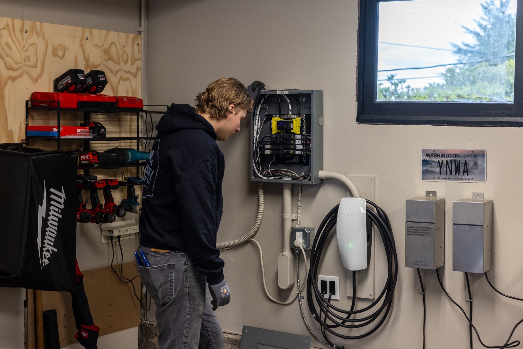 Dedicated Electric Circuits Services in Seattle