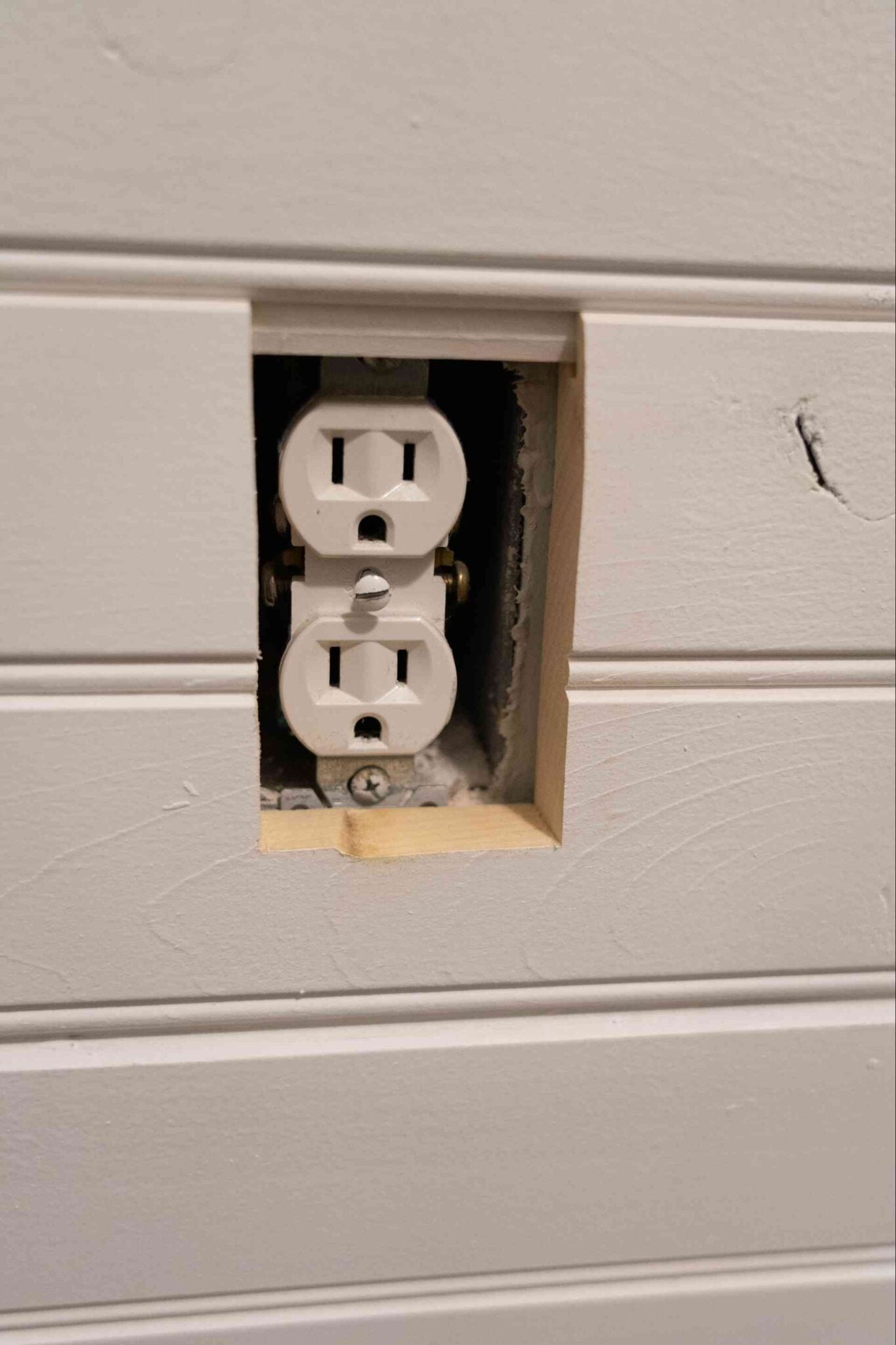 A Homeowner's Guide to Different Types of Electrical Outlets